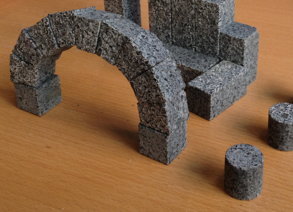 Box-O-Blocks: Toys for Teaching Architectural Concepts – ixd!